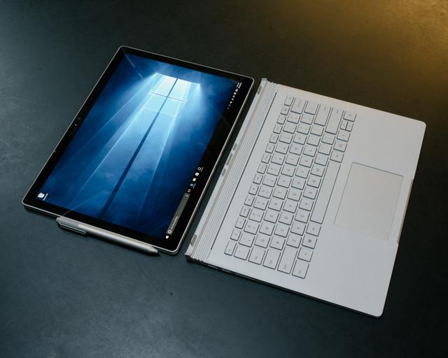 Surface Book幕后故事：最初设计像一本书